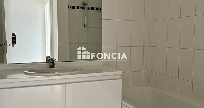 Appartement à vendre - Châtillon, Maison Blanche - 3 pièces - 2 chambres