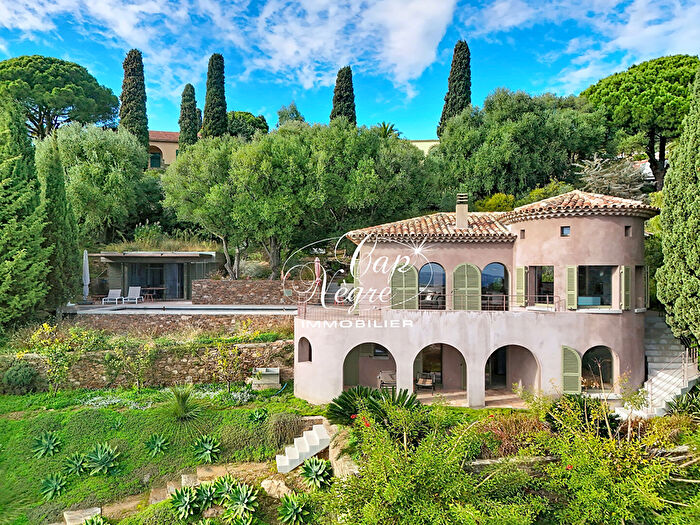 Maison 3 pièces à vendre - Bormes-les-Mimosas, Centre-ville, Le Pin