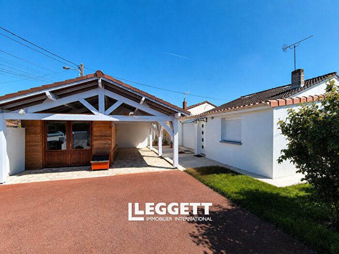 Maison 8 pièces à vendre - Saint-Laurent-sur-Manoire