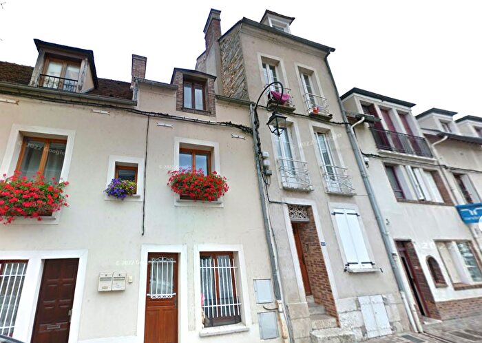 Appartement à louer - Nemours, Centre-ville - 1 pièce