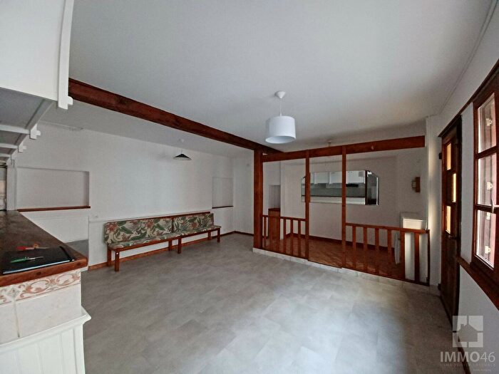 Maison à louer - Castelfranc - 3 pièces - 2 chambres