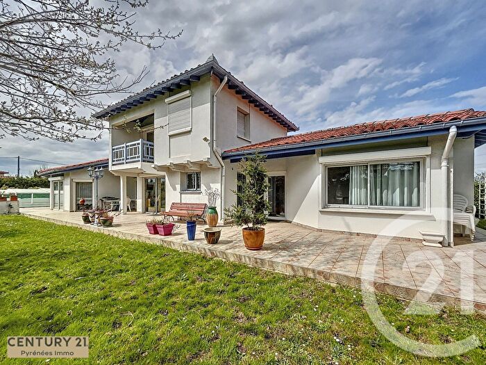 Maison à vendre - Saint-Gaudens - 7 pièces - 5 chambres