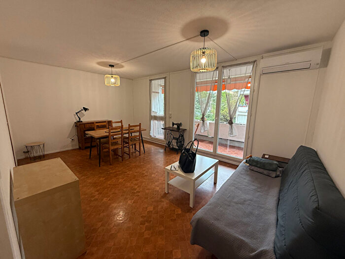 Appartement à vendre - Plan-de-Cuques - 2 pièces - 1 chambre