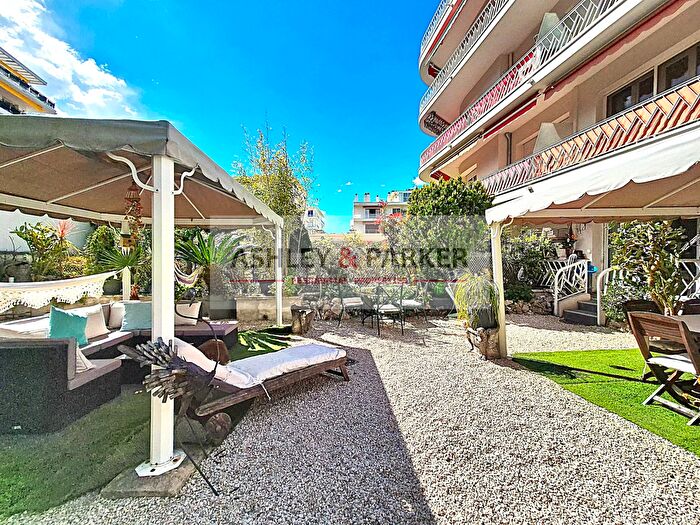 Appartement à vendre - Nice, Cimiez - 3 pièces - 1 chambre