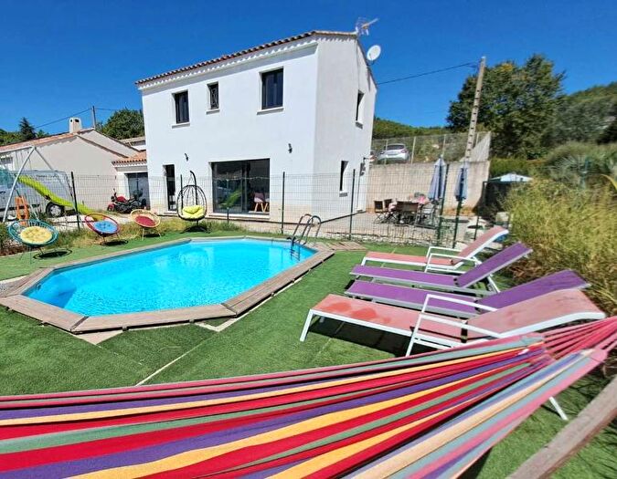 Maisons à vendre et appartements à louer - 1