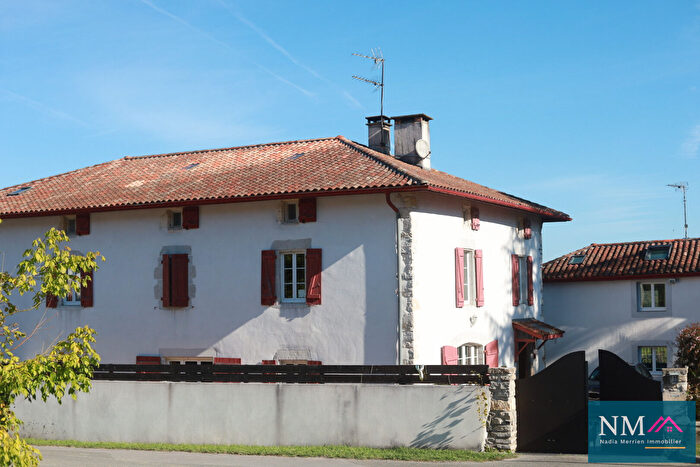 Maison à vendre - Urt - 12 pièces - 7 chambres