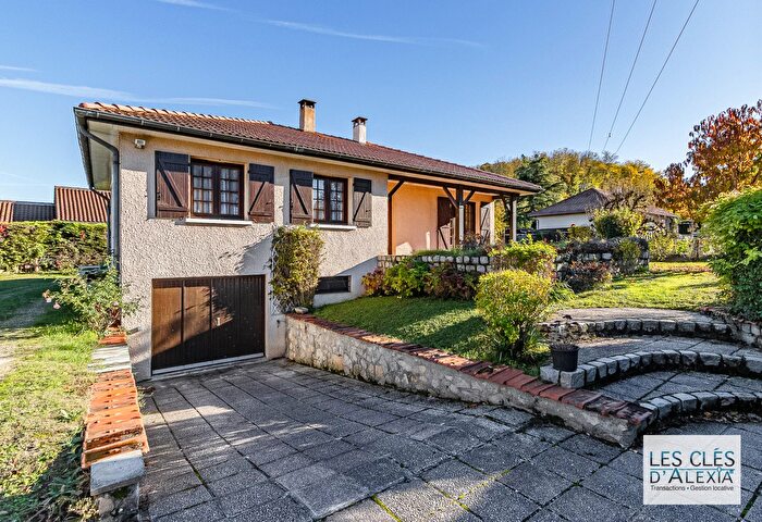 Maison à vendre - Ruy-Montceau - 3 pièces - 3 chambres