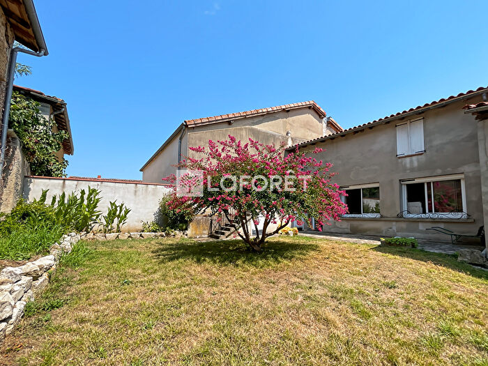 Maison 4 pièces à vendre à Labourgade