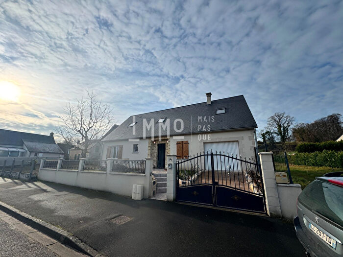 Maison à vendre - Épeigné-sur-Dême - 4 pièces - 3 chambres