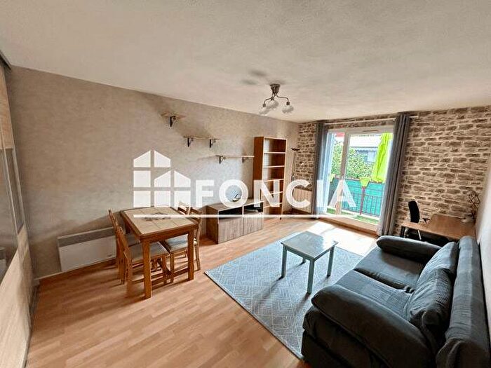 Appartement à louer - Neudorf Est Centre, Strasbourg - 2 pièces - 1 chambre