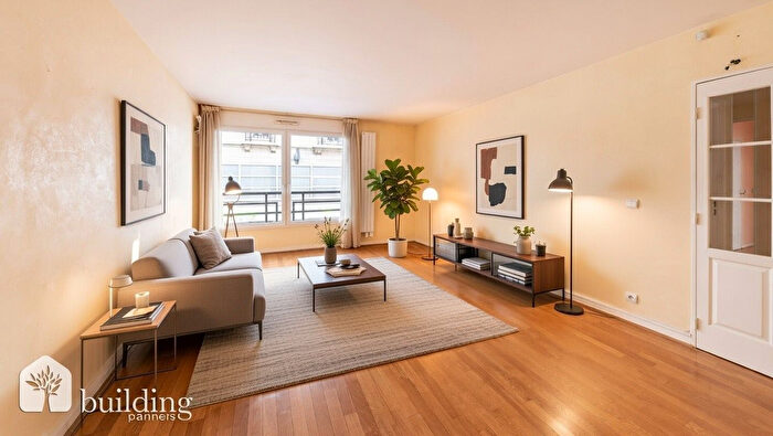 Appartement à vendre - Levallois-Perret, Henri Barbusse - 3 pièces - 2 chambres