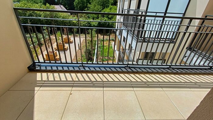 Appartement 2 pièces à Dourdan, à louer