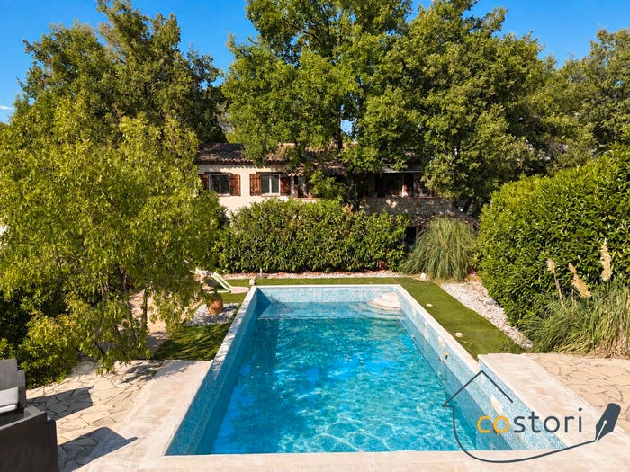 Maison 5 pièces à vendre - Tourrettes