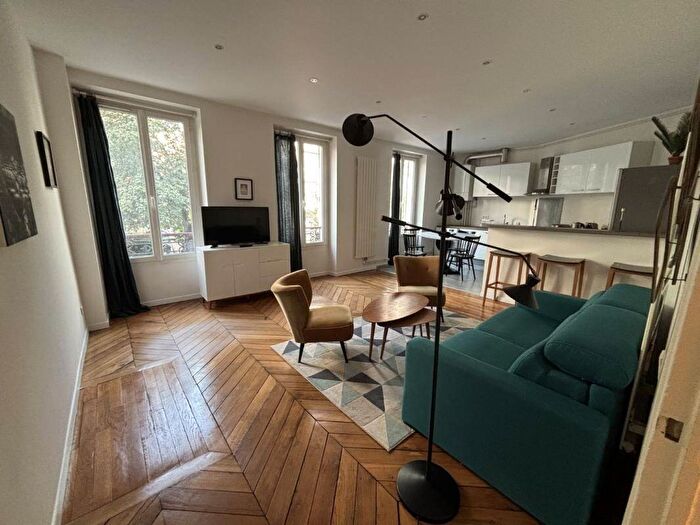 Appartement à louer - Jardin des Plantes, Paris ème arrondissement - 2 pièces - 1 chambre