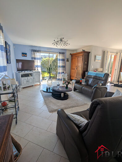 Maison à vendre - Arc-lès-Gray - 7 pièces - 4 chambres