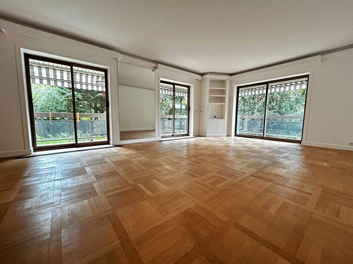Neuilly-sur-Seine, Parc de Neuilly - Appartement 4 pièces à vendre