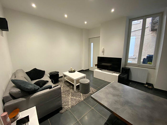 Appartement 2 pièces à Tournon-sur-Rhône, à louer