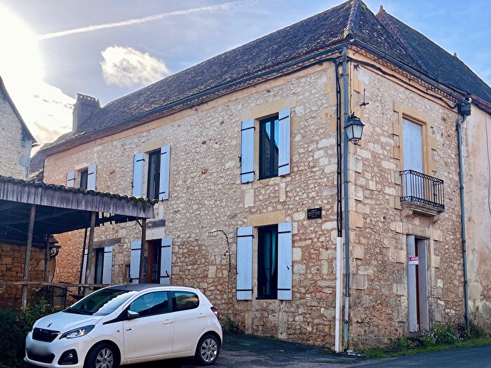 Maison à vendre - Liorac-sur-Louyre - 6 pièces - 4 chambres