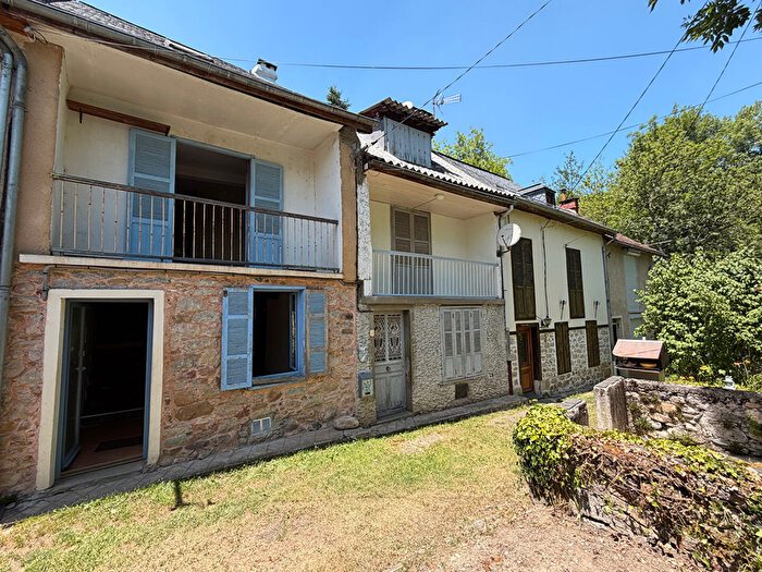Maison 3 pièces à Massat, à vendre