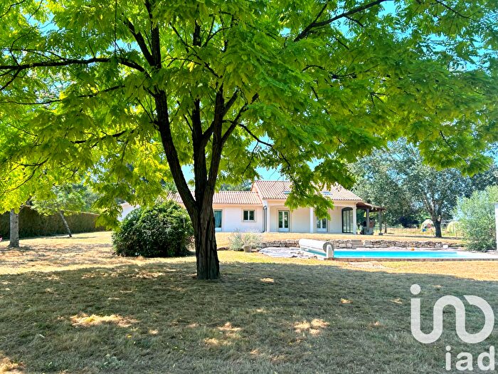 Maison à vendre - Ménesplet - 5 pièces - 4 chambres