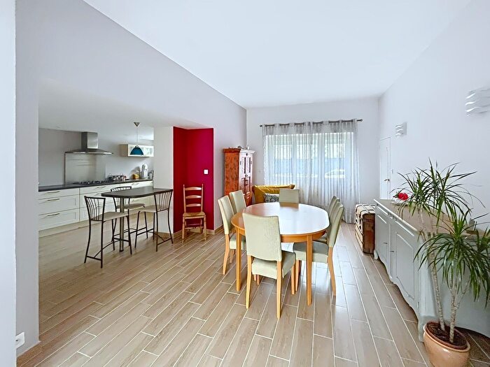 Maison à vendre - Saint-Herblain, Nord - 4 pièces - 2 chambres