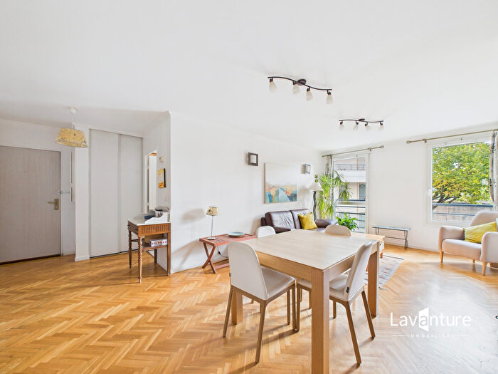 Appartement à vendre - Châtillon, Maison Blanche - 4 pièces - 3 chambres