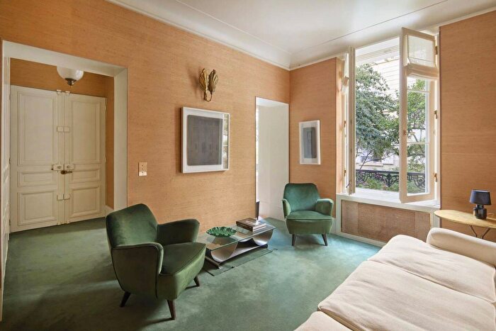 Appartement à louer - Invalides, Paris ème arrondissement - 3 pièces - 1 chambre