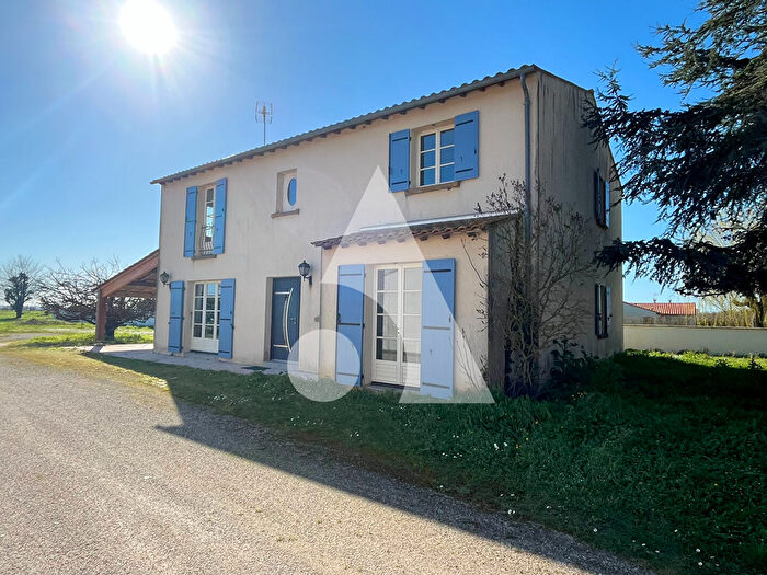 Maison à vendre - Saint-Sornin - 7 pièces - 6 chambres