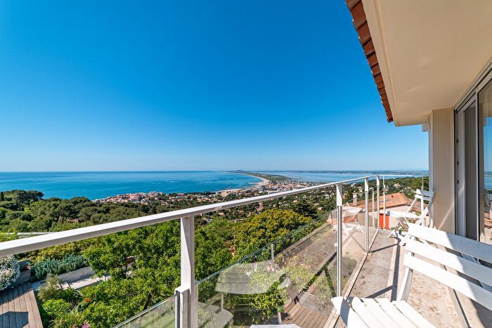 Maison à vendre - Sète, Saint-Clair - 5 pièces - 4 chambres