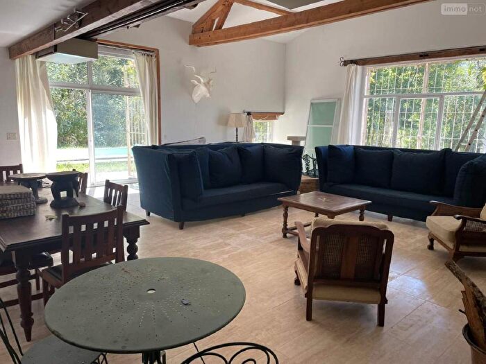 Maison à vendre - Saint-Jean-dAtaux - 6 pièces - 4 chambres