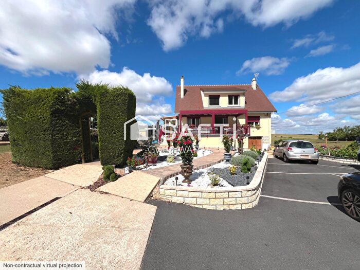 Maison 6 pièces à vendre à Chézy-sur-Marne