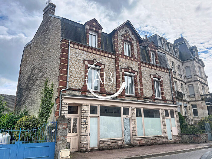 Maison 10 pièces à vendre à Bagnoles-de-l'Orne