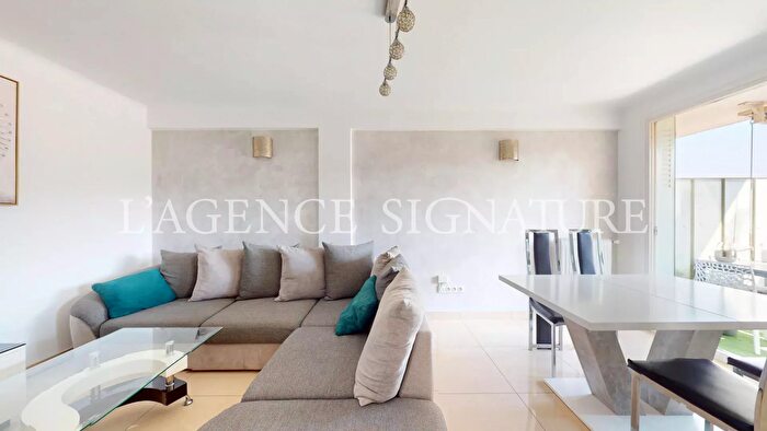 Appartement à vendre - Nice, Chambrun - 4 pièces - 3 chambres