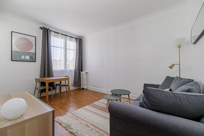 Appartement 1 pièce à louer à Asnières-sur-Seine, Bécon, Bourguignons