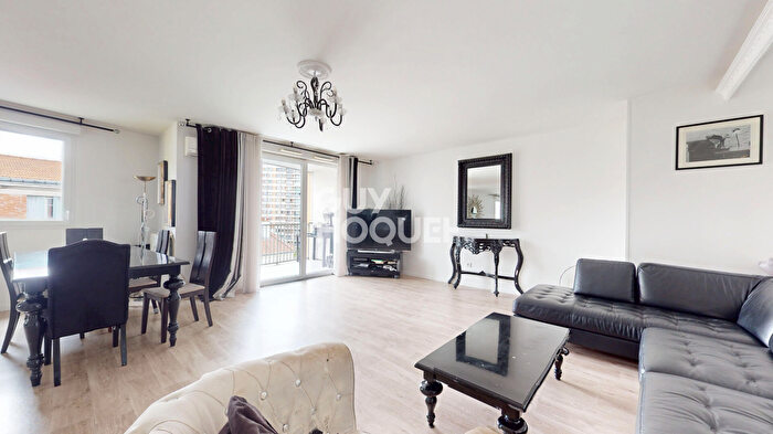 Appartement 5 pièces à vendre à Les Lilas, Decros, Convention