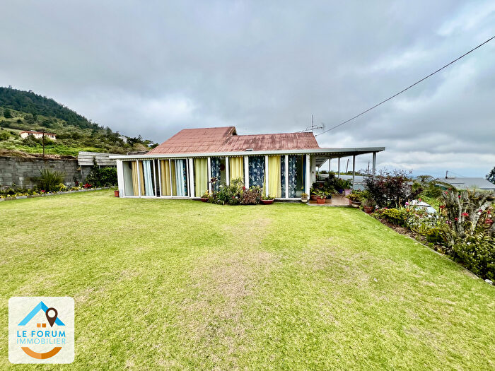 Maison à vendre - Le Tampon - 5 pièces - 3 chambres