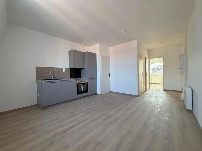 Appartement à louer - Sud, Anzin - 2 pièces - 1 chambre