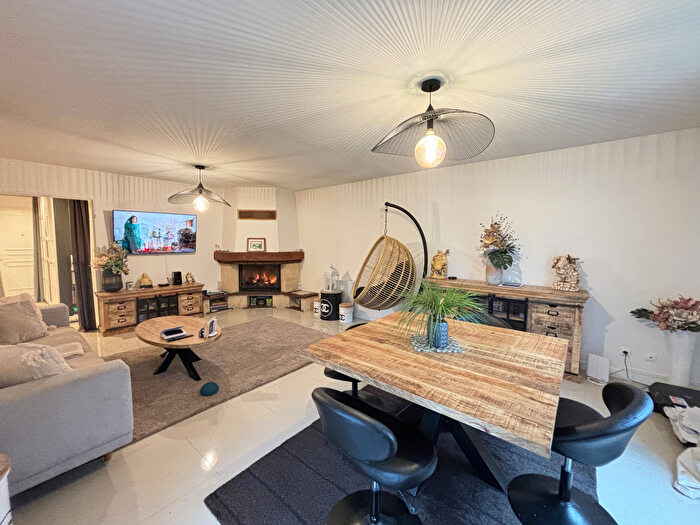 Maison à vendre - Pontault-Combault, Berchères - 5 pièces - 3 chambres