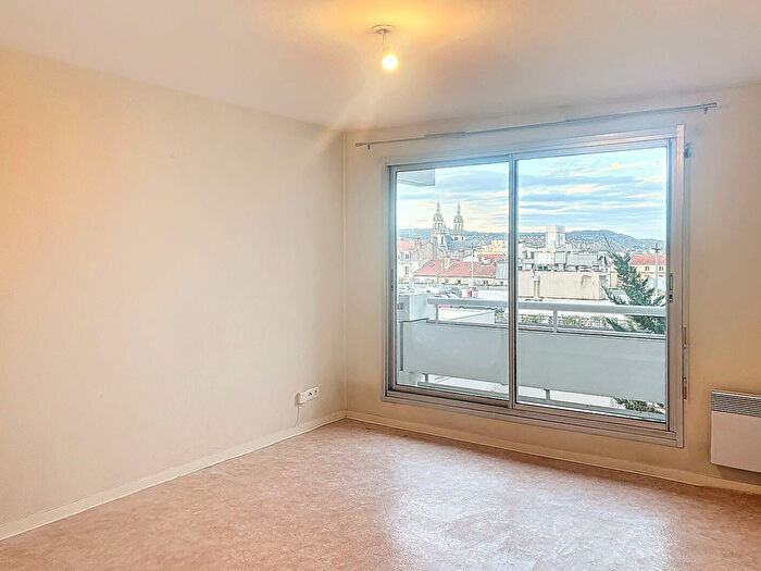 Nancy, Centre-ville, Charles III : Appartement 1 pièce à louer