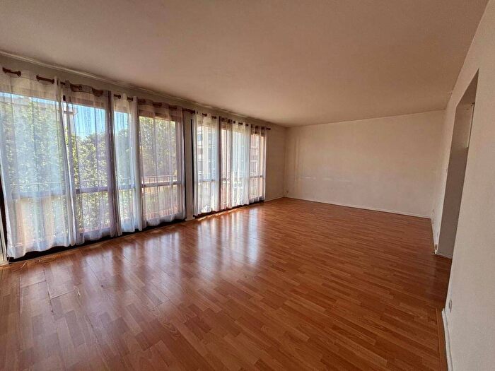 Les Résidences, Palaiseau : Appartement 4 pièces à louer