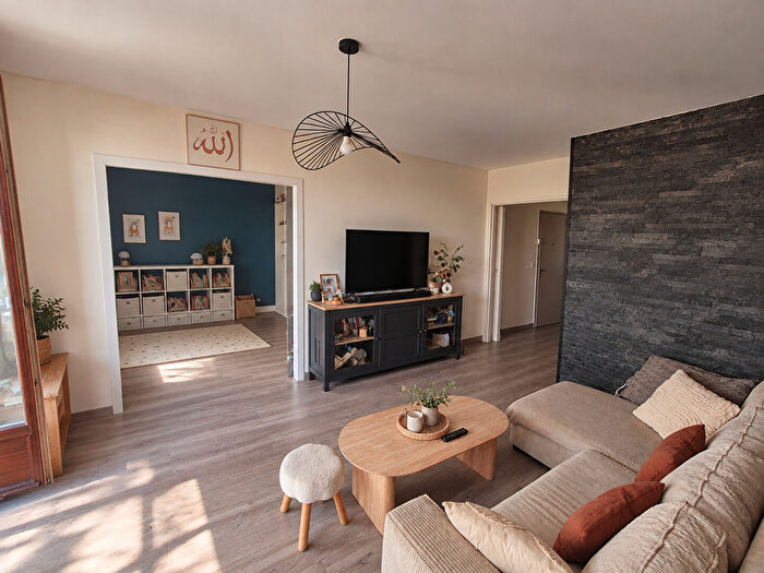 Joué-lès-Tours, Vallée Violette, Grande Bruère - Appartement 4 pièces à vendre