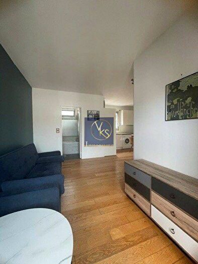 Appartement 2 pièces à louer à Violet Commerce, Paris 15ème arrondissement