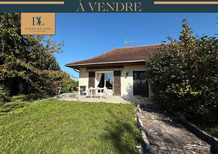 Maison à vendre - Meung-sur-Loire - 4 pièces - 3 chambres