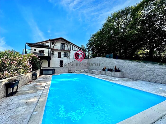 Maison 7 pièces à Malabat, à vendre