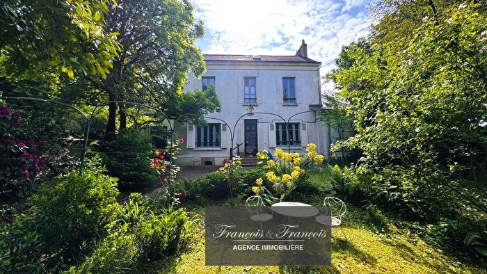 Nantes, Saint-Donatien, Tortière - Maison 11 pièces à vendre