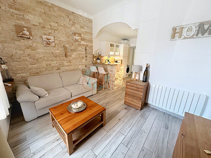 Appartement à vendre - Cannes, Petit Juas - 2 pièces - 1 chambre