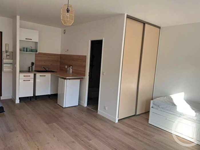 Appartement à louer - Roissy-en-Brie, Ascott, Verger, Avenir - 1 pièce