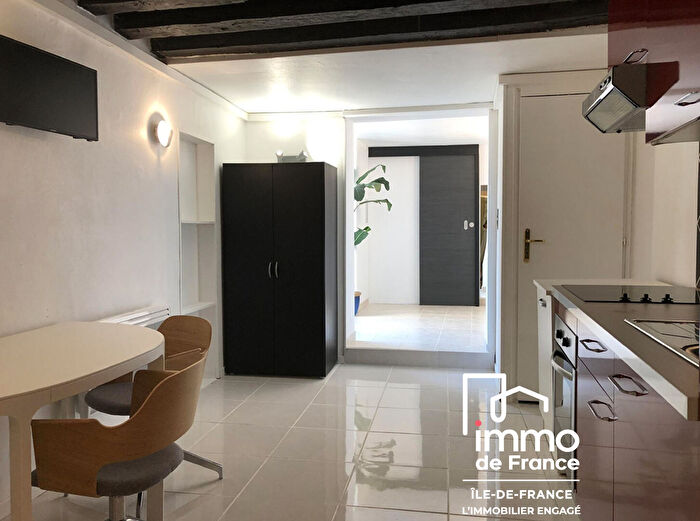 Appartement à vendre - Chartres, Centre-ville - 2 pièces - 1 chambre