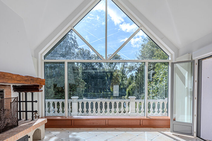 Maison à vendre - Bray-sur-Somme - 10 pièces - 4 chambres