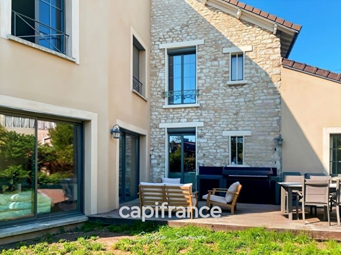 Maison 7 pièces à Mantes-la-Jolie, Centre-ville, à vendre